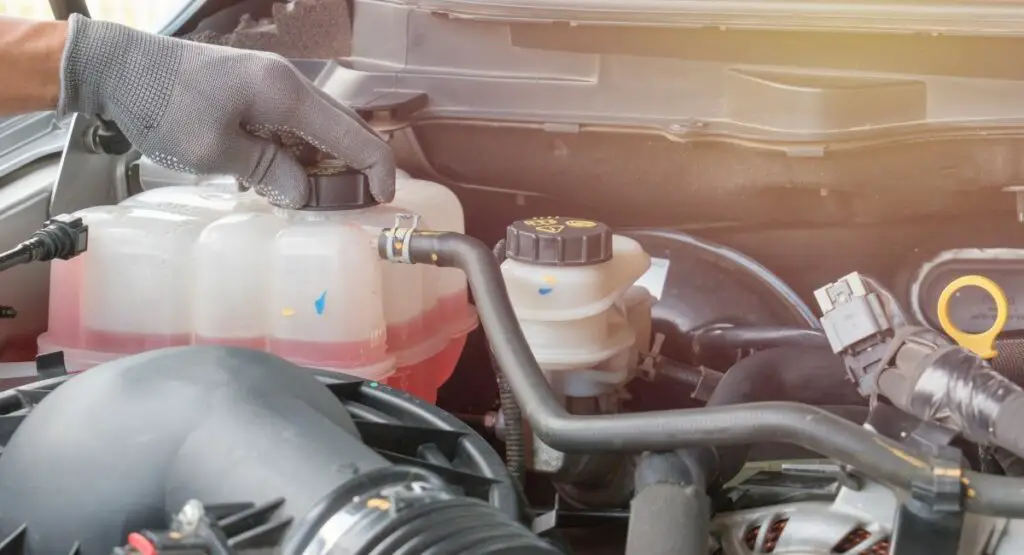 Choosing the Optimal Coolant Ratio: 70/30 vs 50/50 and 30/70 Ratios
